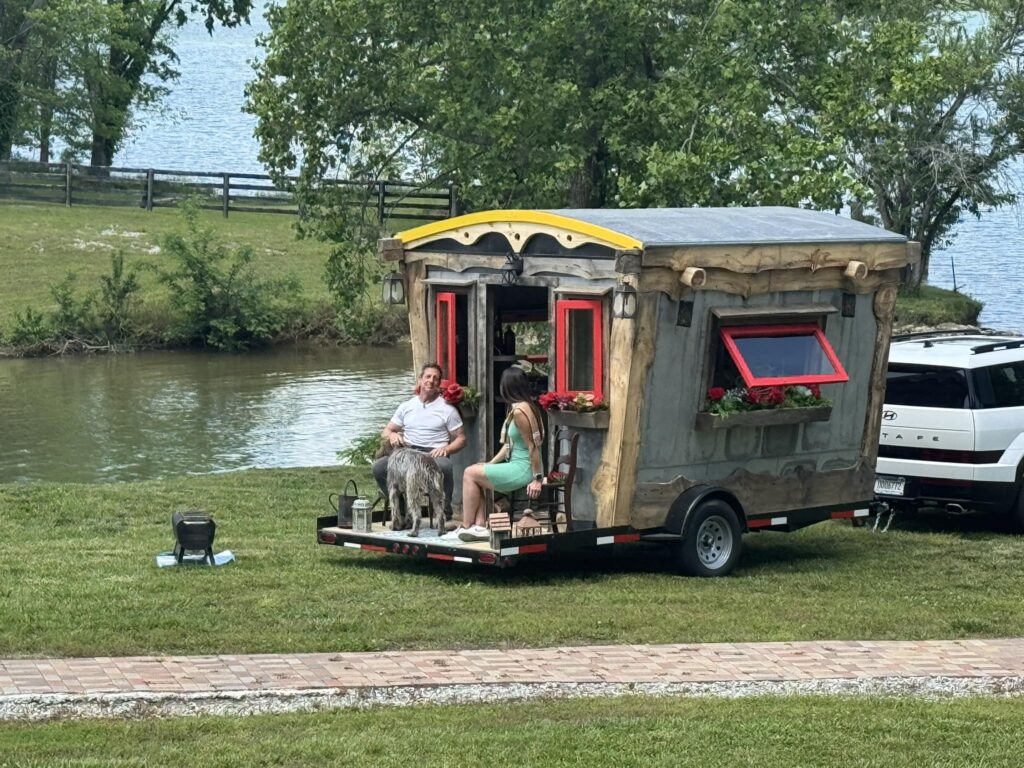 The Incred-I-Wagon (Gypsy Wagon) - Incredible Tiny Homes