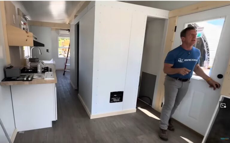 The Mini-Ace - Incredible Tiny Homes